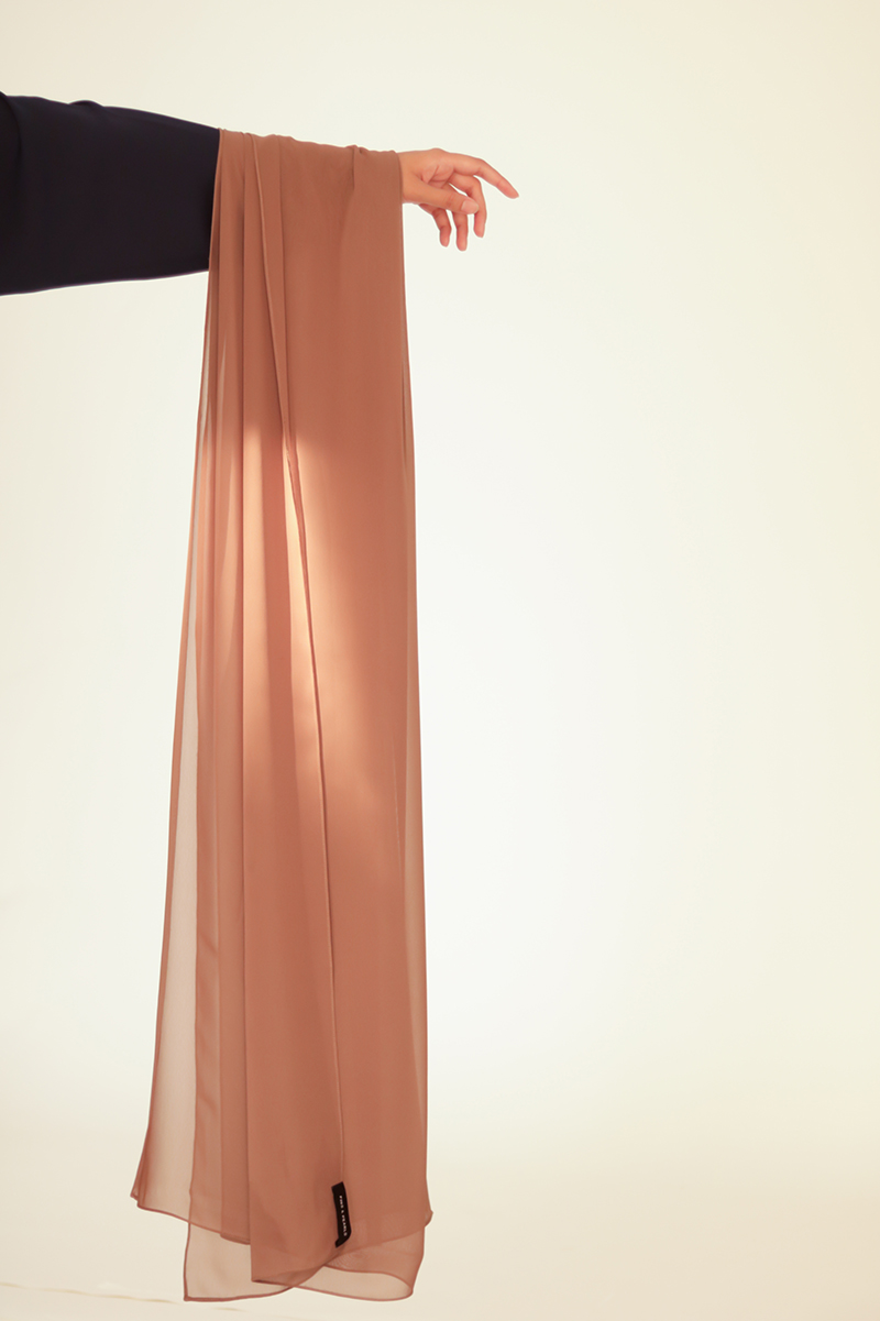Sandy Beige Chiffon Hijab – PINS & PEARLS